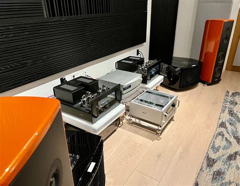 Reference 330m Monoblock Power Amplifier Usa Tour Audio Research