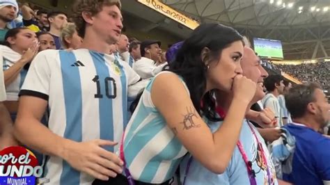 El Hincha Argentino Acusado De Acoso Le Escribió A Lali Espósito Cuál
