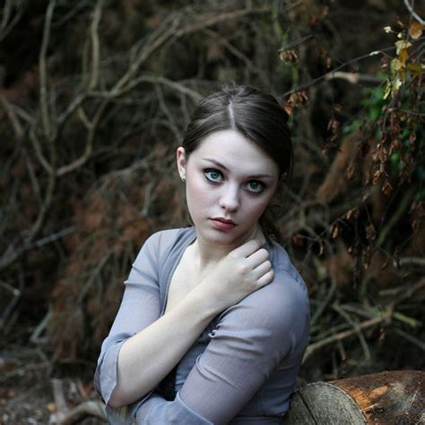 Pre Raphaelite Beauty Scene Girls Portrait Woman Face