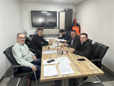 Ministar Almir Tutić Boravio U Radnoj Posjeti Prijedoru Vlada Usk