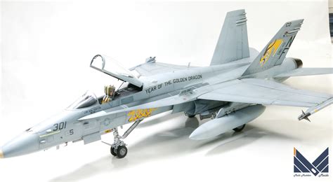 アカデミー 132 Fa 18c ホーネット 完成品academy飛行機模型完成品 模型工房m