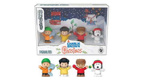 Get Festive With This ‘peanuts Little People Collector Set The Pop