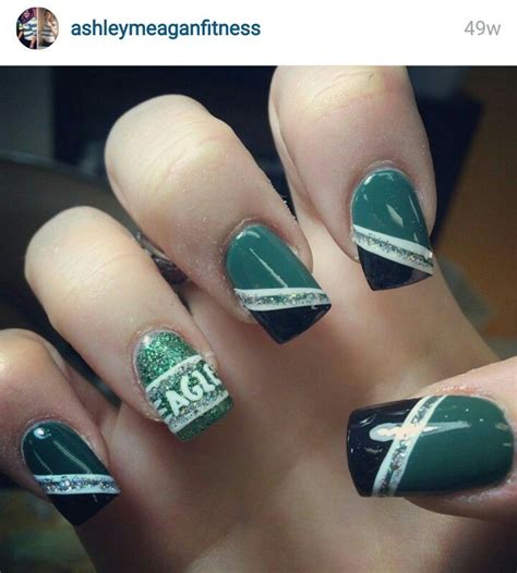 Pin By Tammy Steiger On Nails In 2025 Eagle Nails Football Nail
