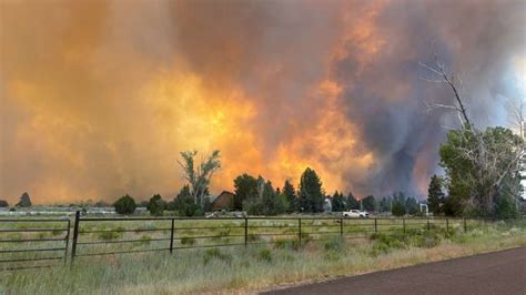 Southern Utah Fire Destroys 12 Homes Hundreds Remain Evacuated