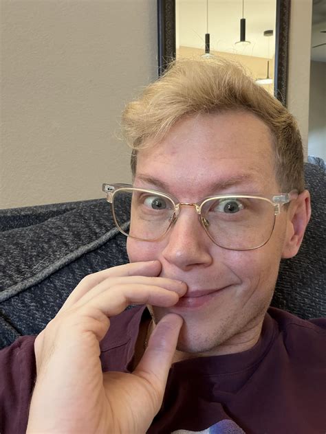 Dontcrossagayman I Just Saw A Video Of A Guy Saying That Straight Men