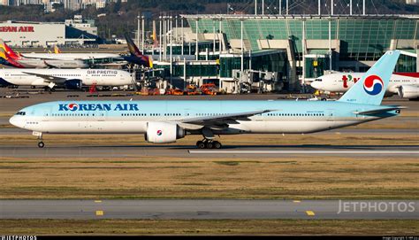 Hl8217 Boeing 777 3b5er Korean Air Hm Liu Jetphotos
