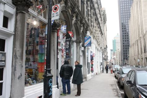 무료 이미지 보행자 카페 커피 숍 사람들 도로 골목 시티 도심 기호 관광 여행 레인 네덜란드 암스테르담 하부 구조 이웃 거리 표지판 도시