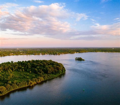 Experience Akwesasne Sharing The Mohawk Spirit