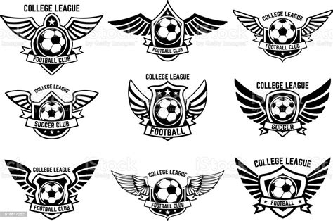 축구공과 날개 달린된 엠 블 럼의 설정 레이블 상징 기호에 대 한 디자인 요소입니다 0명에 대한 스톡 벡터 아트 및 기타 이미지