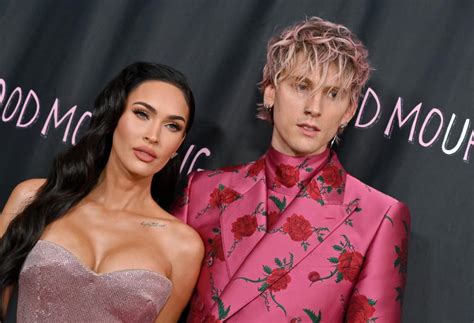 Machine Gun Kelly E Megan Fox Sempre Più Sexy E Provocatori Radio 105