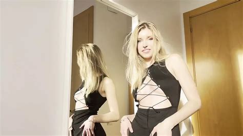 Schönes Blondes Modell Bittet Mich Um Harten Sex Mit Maximo Garcia