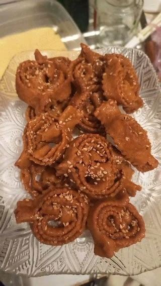 Saadia Tyoub Saadia Himi • Instagram Photos And Videos