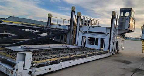 Used 1992 Fmc Mdl 40 Cargo Loader For Sale For Sale At Omega Aviation Inc