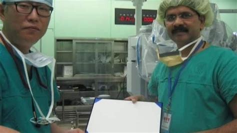 Robotic Neck Scarless Thyroidectomy By Rabbat Robotic Assisted Bilateral Breast Axillary