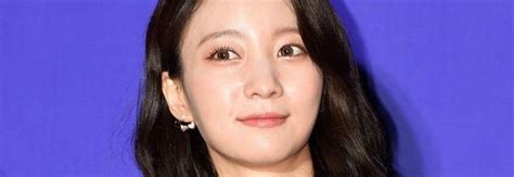 Binnie De Oh My Girl Sufrió Una Lesión Actualización Sobre El