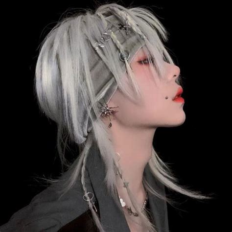 男生狼尾头像图片大全 男生狼尾头像真人配图网