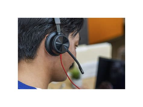 Poly Blackwire 8225-M | SHI