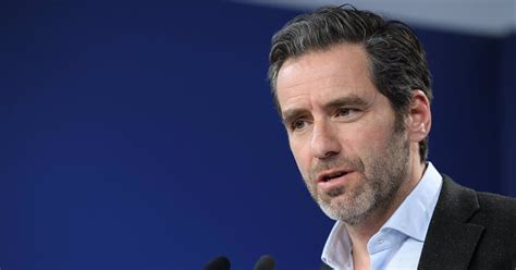 El Pp Acusa A Sánchez De Plegarse A Las Imposiciones De Puigdemont Y