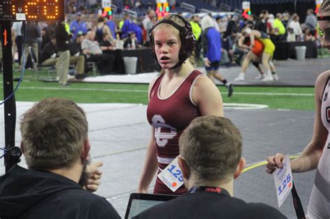 Chelsea Roach Finishes Sixth In Wrestling State Finals