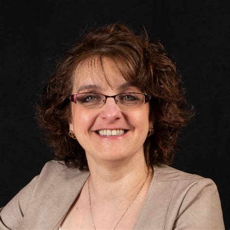 Nancy Roy Dba Analyste Programmeur Oracle Port De Québec Linkedin