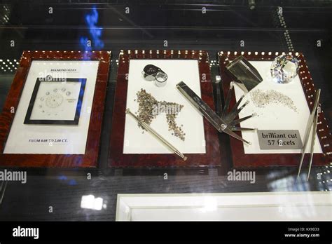 Amsterdam S Diamond Blocks Raw Material Processing Stock Photo Alamy