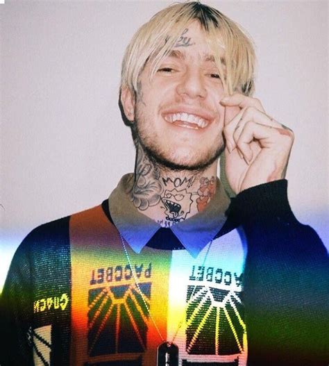 Smiling Pictures Of Peep 🐥 R Lilpeep
