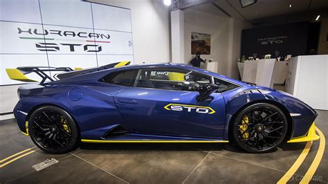 Lamborghini Huracan Sto Images Interior And Exterior Photo Gallery 50