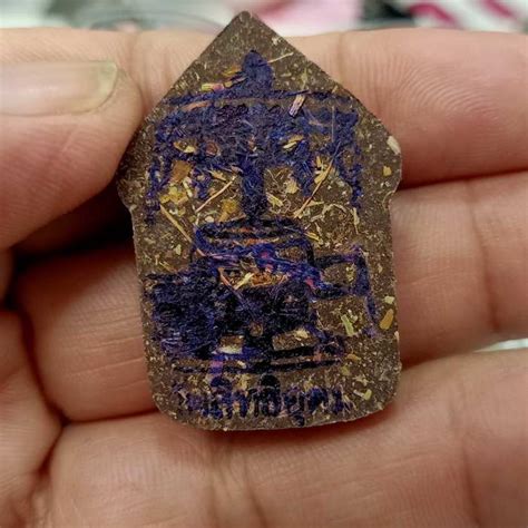 วัดใจ 100 พระขุนแผนโคตรเศรษฐี รุ่นแรก หลวงปู่รอด วัดสิทธิอุดม จ อุบลราชธานี ปี 2565 เนื้อผง