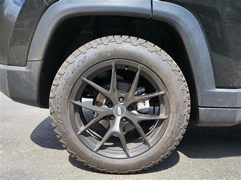 2019 Jeep Compass 18x8 5 Esr Wheels 235 55r18 Falken Tires