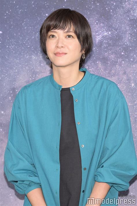 画像1631 料理家・和田明日香、誕生日迎え夫にバックハグで密着 義姉・上野樹里も祝福 モデルプレス