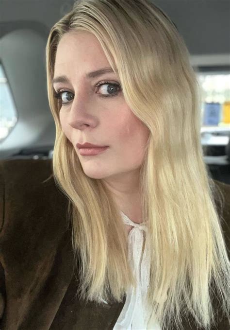 Mischa Barton 04 20 2023 • Celebmafia