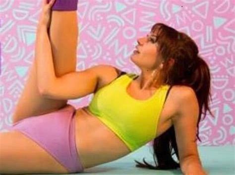 Anabella Dickson Rretrofitnessbabes