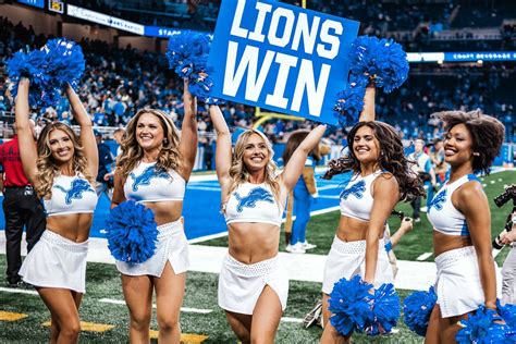 Alison Bloomquist Alisonbloomquist • Instagram Photos And Videos