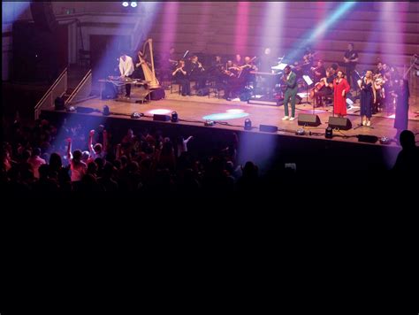 Turntablism Meets Classical