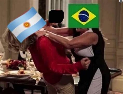 Los Divertidos Memes Que Dejó La Eliminación De Argentina — Radioactiva
