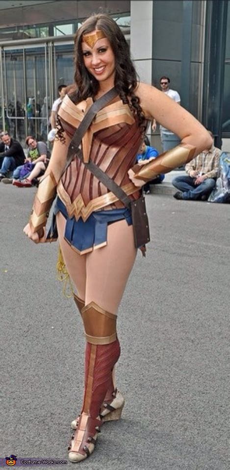 Gal Gadot Wonder Woman Costume Photo 23