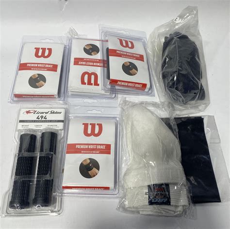 Lot A Group Of Braces And Padding Etc