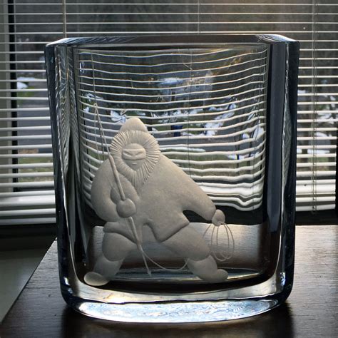 Eskimo Inuit Hunter Fisherman Engraved Glass Vase 1960s