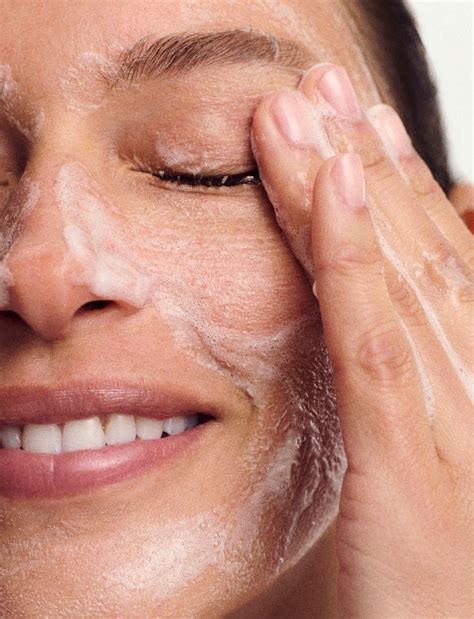 Total Skincare Set Lip Balm Serum Cleanser And Cream Sonsie® Sonsie®