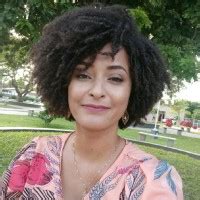 Monique Miranda Gerente De Mídias Sociais Linkedin