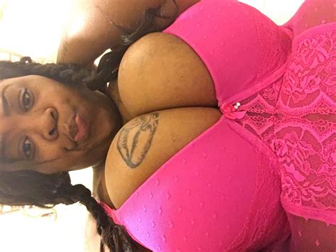 Vanity Dream Shesfreaky