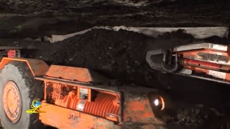 أرض وطني نموذج كمب Youtube