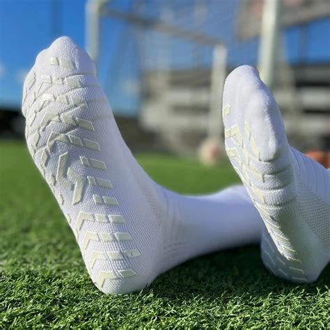 Popular Custom Soccer Grip Socks For Men And Women Wear Resistant Anti