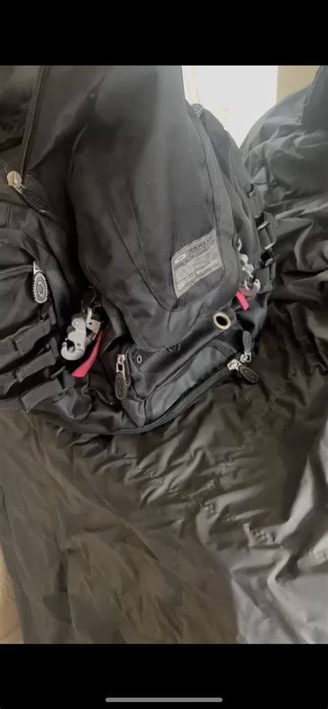 Official Fakes Possible Fakes Apparel Accessories And Goggles Inquiry Thread Are These Fake