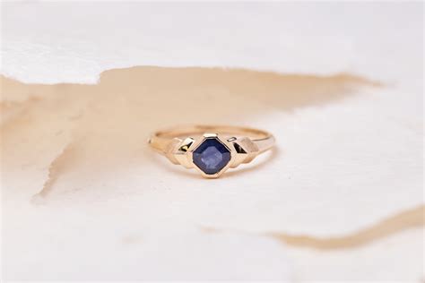 Angus Ring Ingrata Fortuna