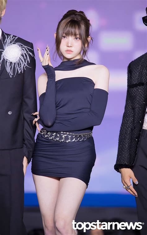 올데이 프로젝트 영서 ‘럭셔리 고양이 2025 Sbs 가요대전 섬머 블루카펫 [hd포토]