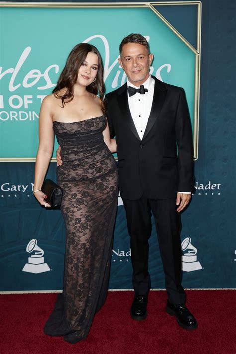 Manuela Hija De Alejandro Sanz Muestra Su Tatuaje A Juego Con Su