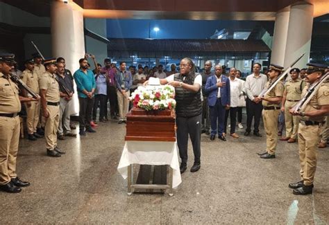 Winnie Odinga Expresses Gratitude To Kenyans Mourning Her Father People Daily