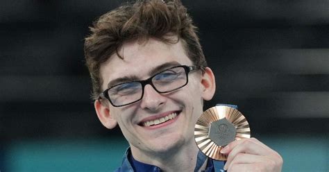 Who Is Olympian Stephen Nedoroscik Meet The Viral Pommel Horse Guy