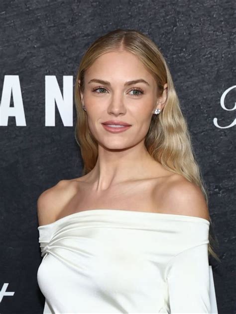 Actress Michelle Randolph Hd Photos And Wallpapers December 2025